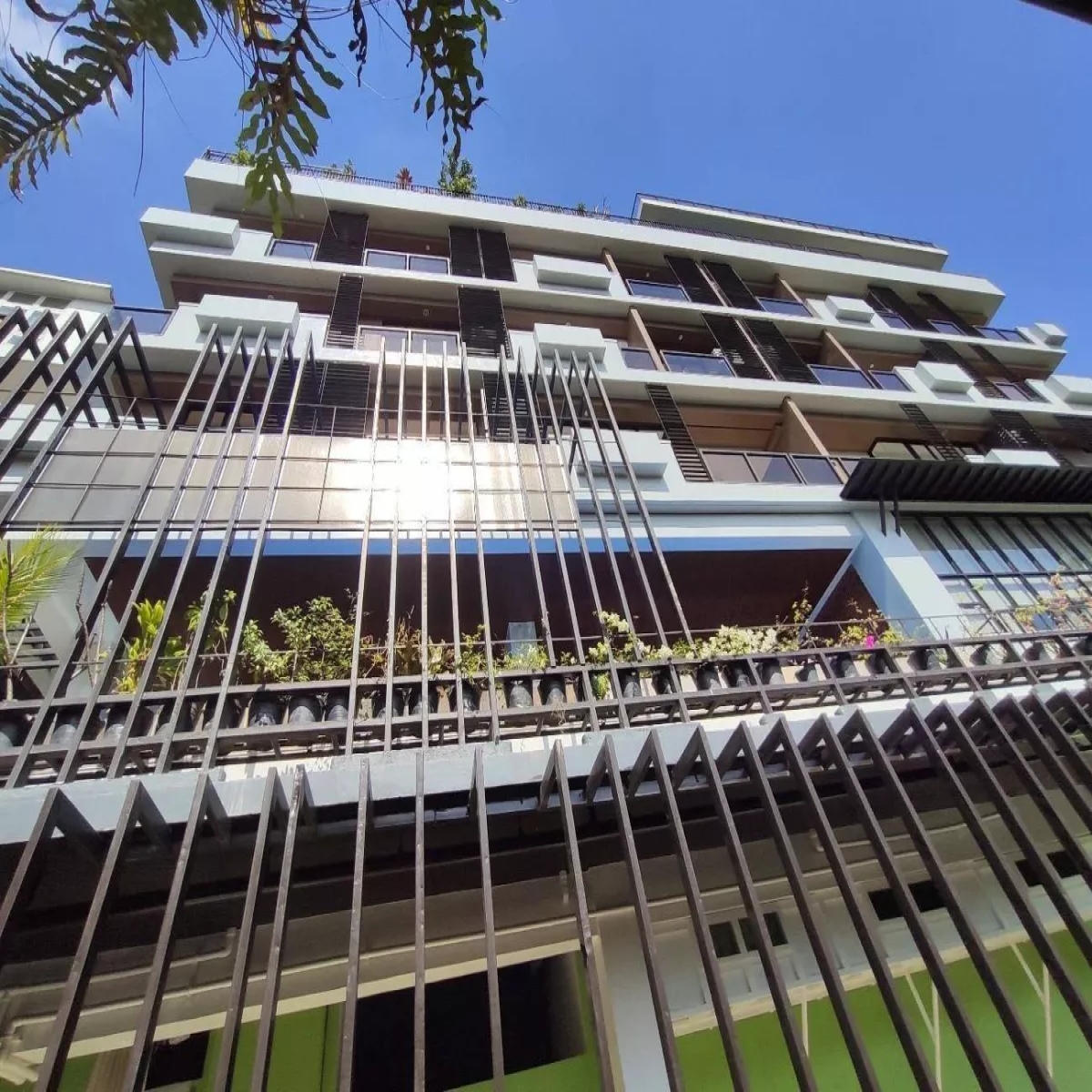Samahan - Albert Park, VIC 1 Bedroom Condo SUITE 301 Albert Park, VIC 1 ...